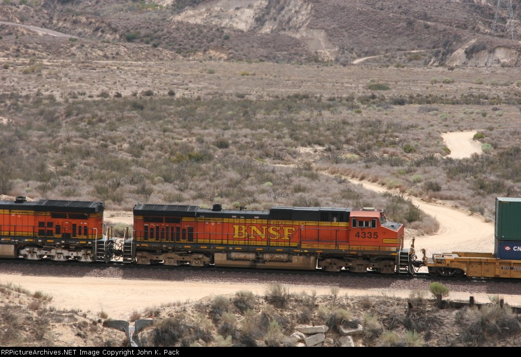 BNSF 4335